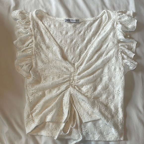 Zara | Tops | Zara White Cropped Ruffle Sleeve Top | Poshmark